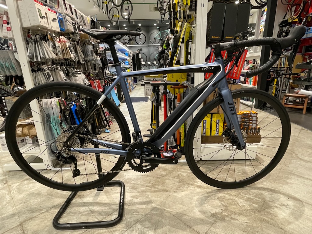 BESV JR1 – サイクランドマスナガ